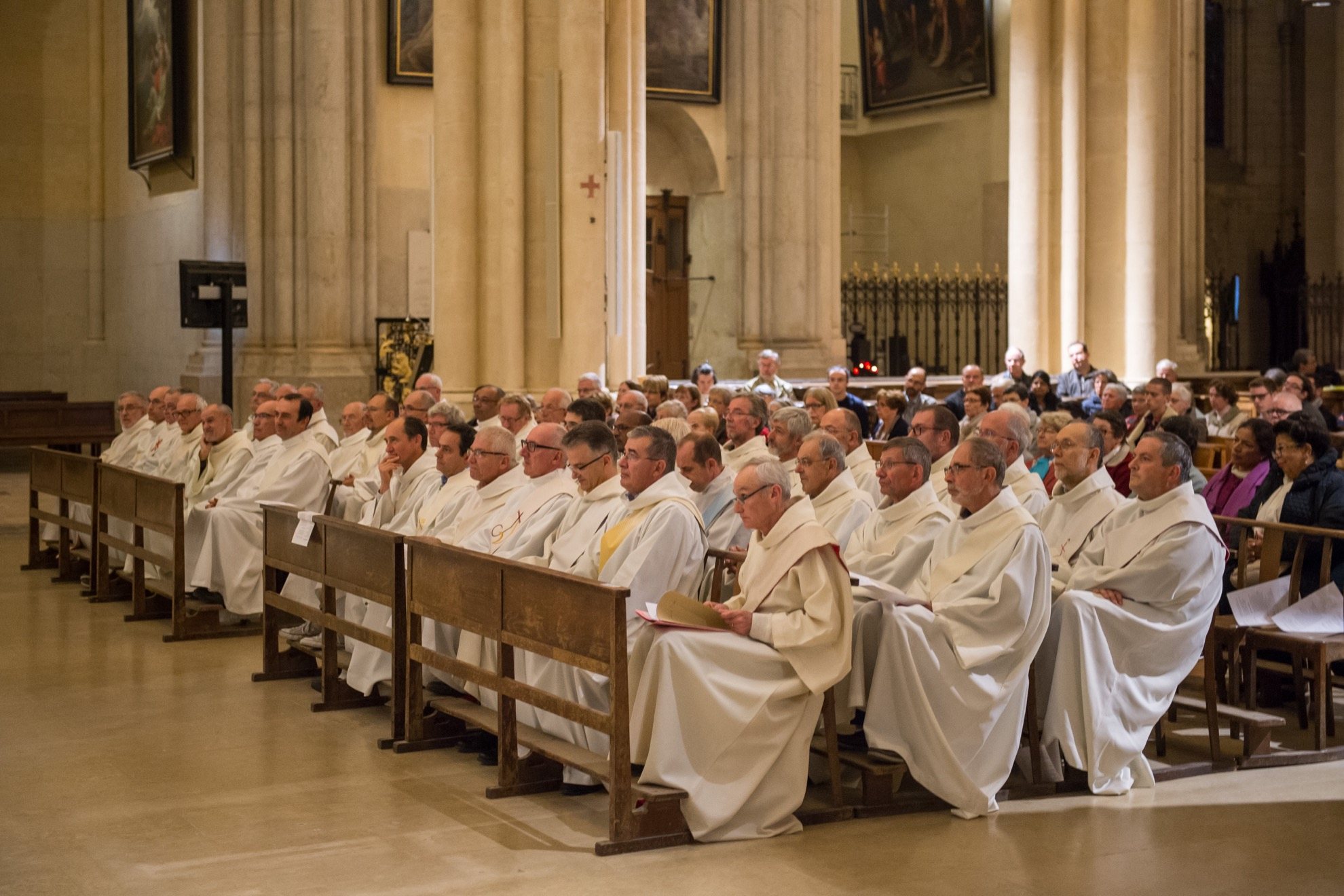 Envoi en mission des diacres du diocèse - Diocèse de Lyon